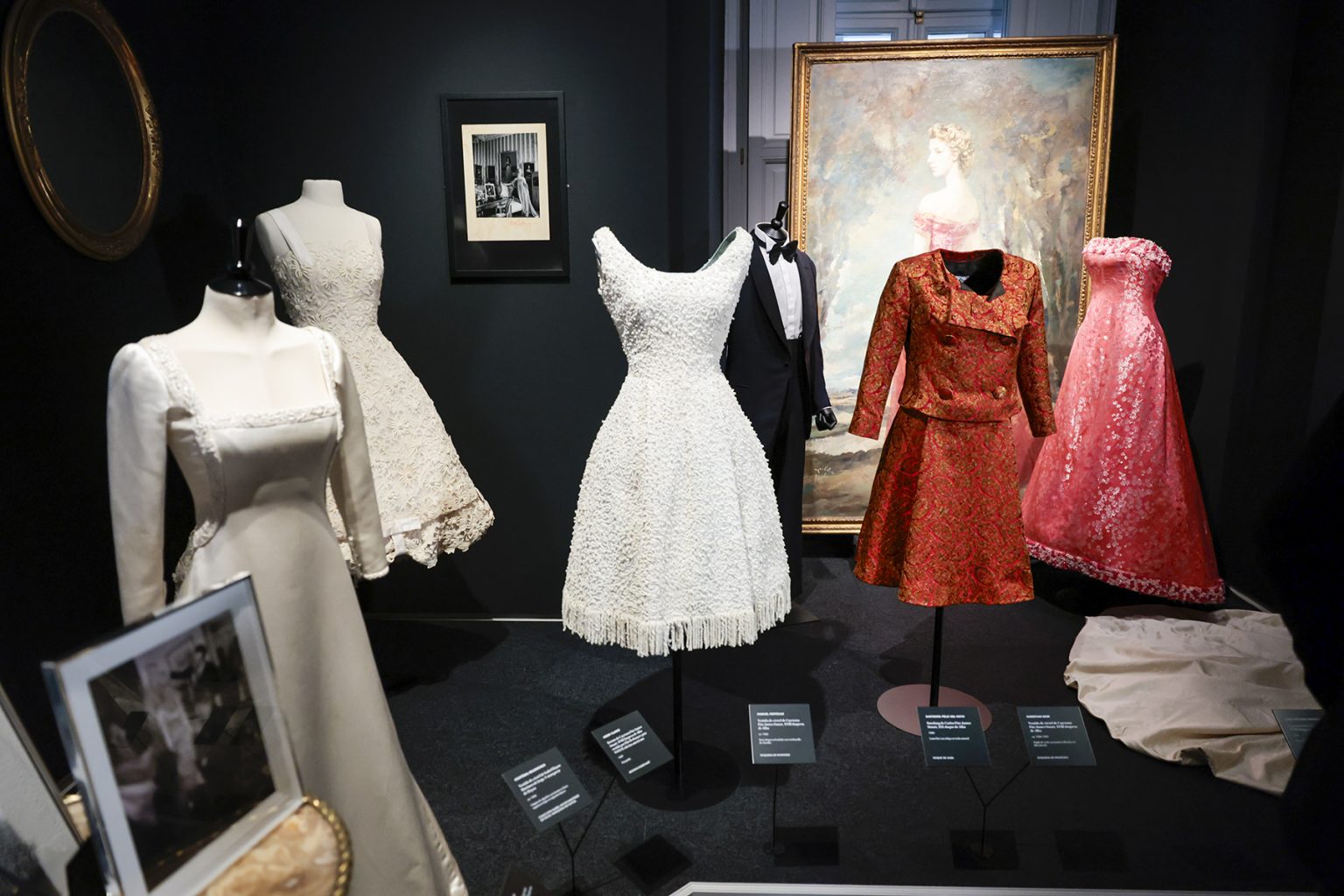 Carlos Fitz-James presenta la exposición más especial sobre la moda y ...