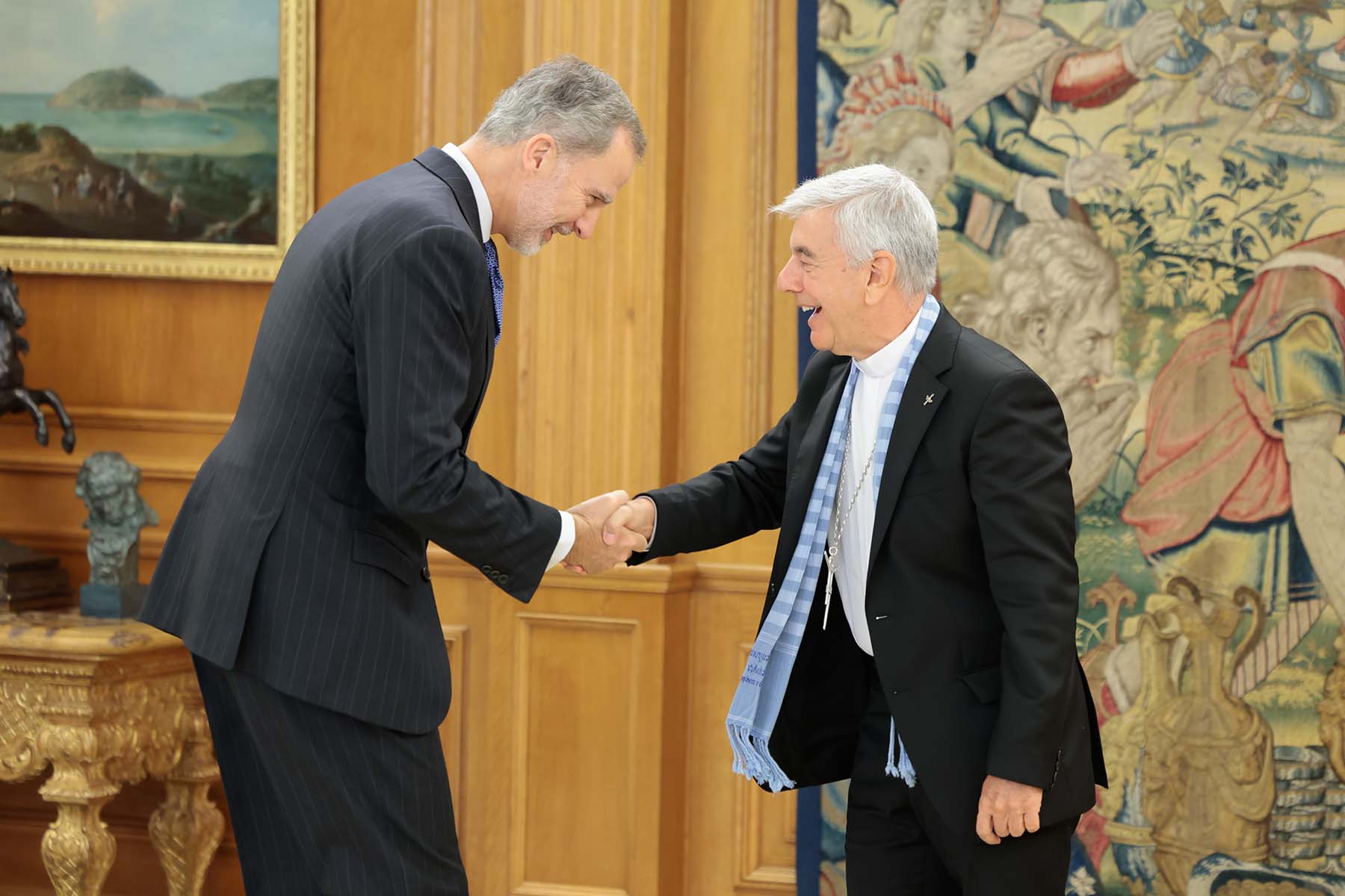 El Rey Felipe se reúne con Kike Figaredo, el jesuita primo de Rodrigo ...