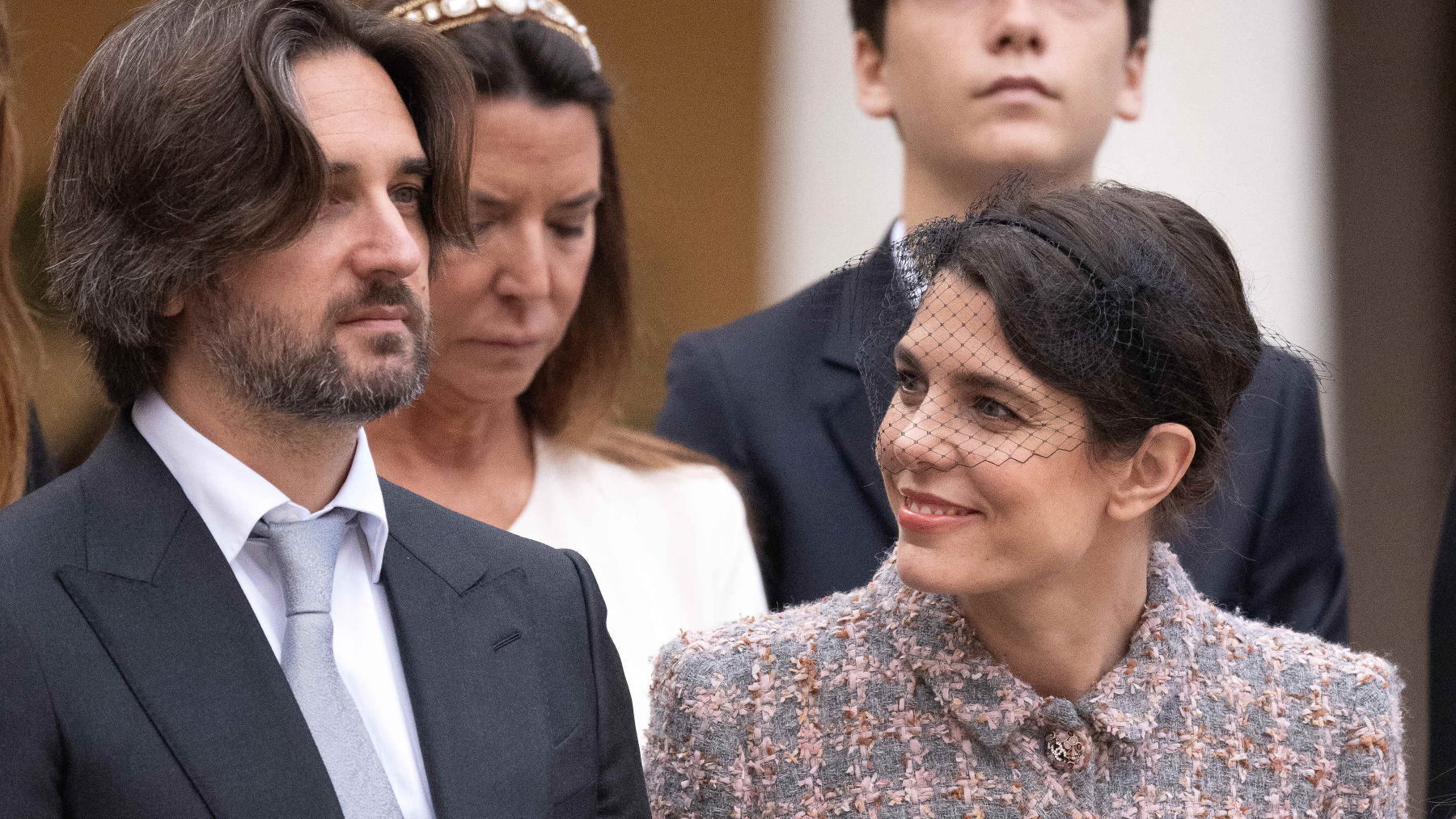 La prensa francesa confirma la separación de Carlota Casiraghi y ...