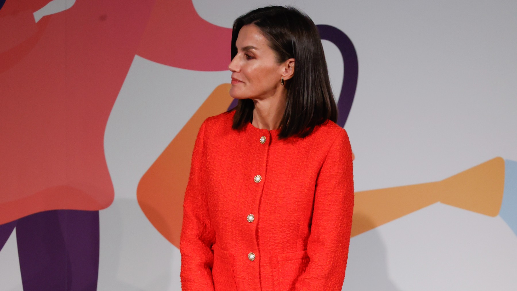 La reina Letizia confirma que el rojo es su color fetiche
