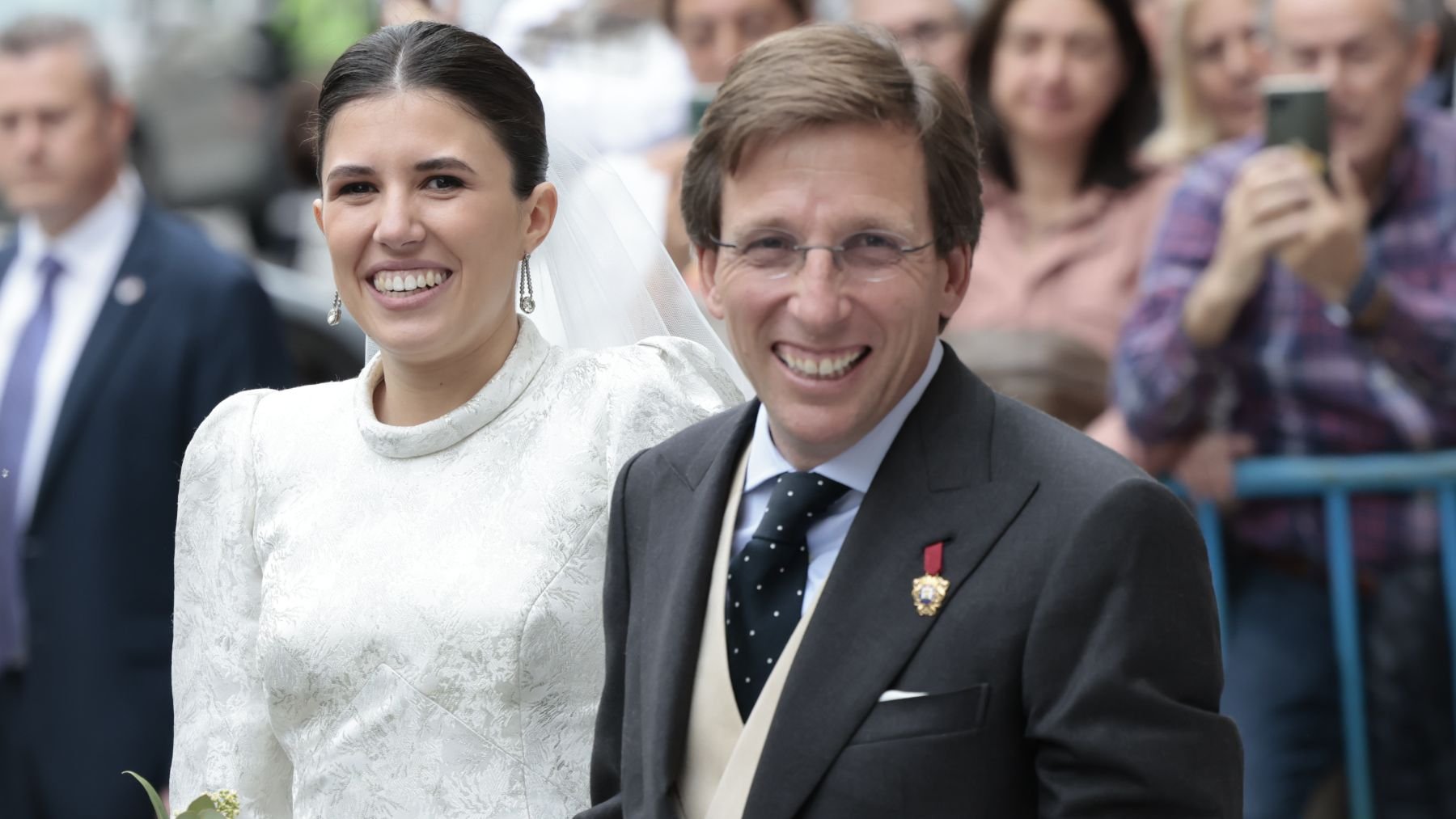 Zóbel de Ayala, la dinastía de millonarios filipinos con la que Almeida ...