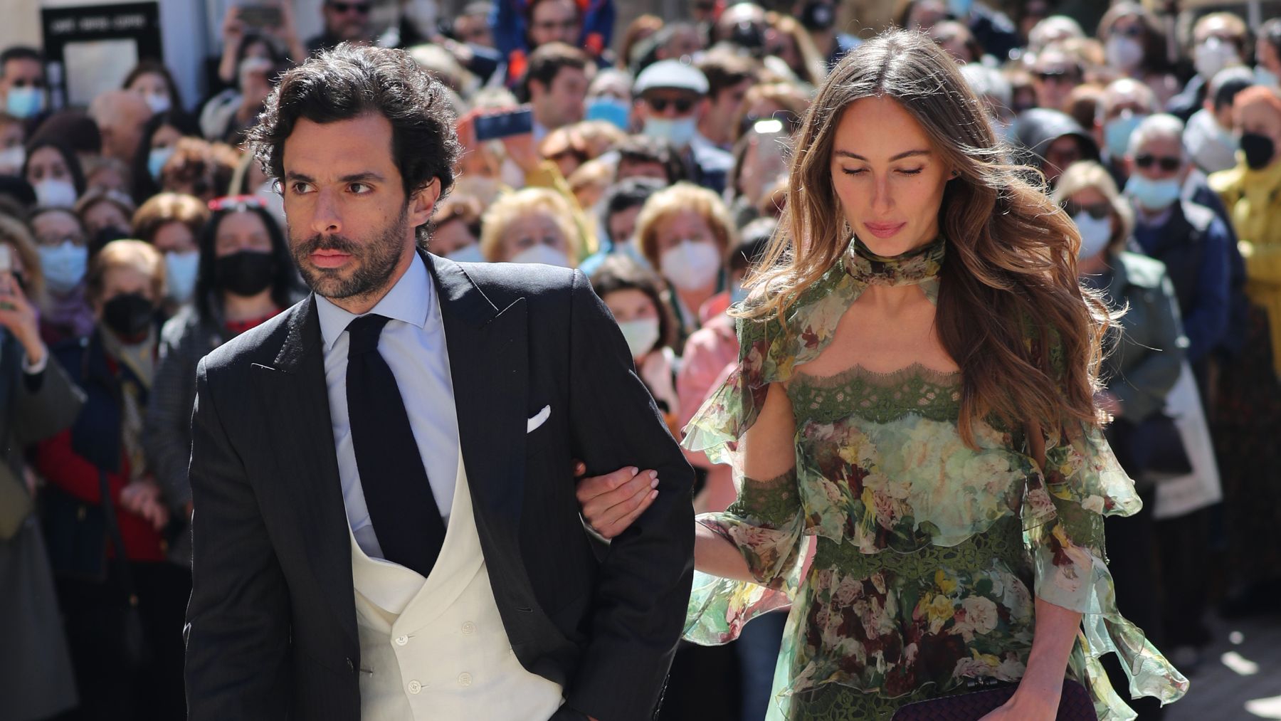 EXCLUSIVA | Alonso Aznar se casará con Renata Collado en México el ...