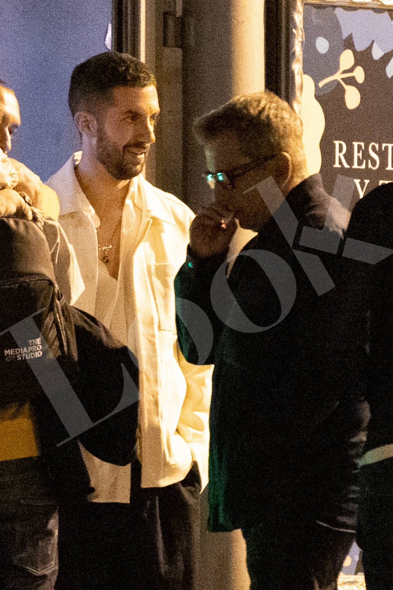 Las imágenes de la celebración de Broncano con su jefe Buenafuente tras cerrar su 'contrato ...