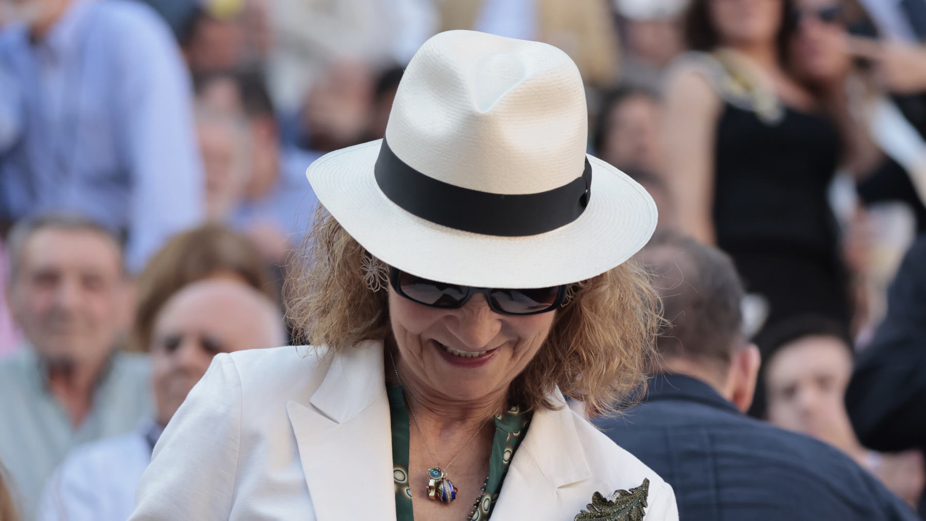 El llamativo comportamiento de la infanta Elena tras la entrevista de ...