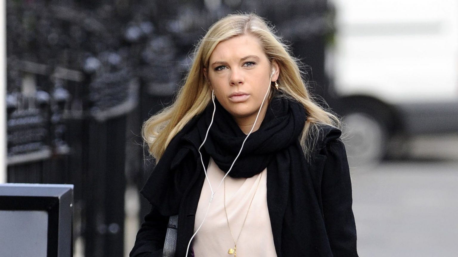 Chelsy Davy, ex pareja del príncipe Harry, ha dado a luz en secreto