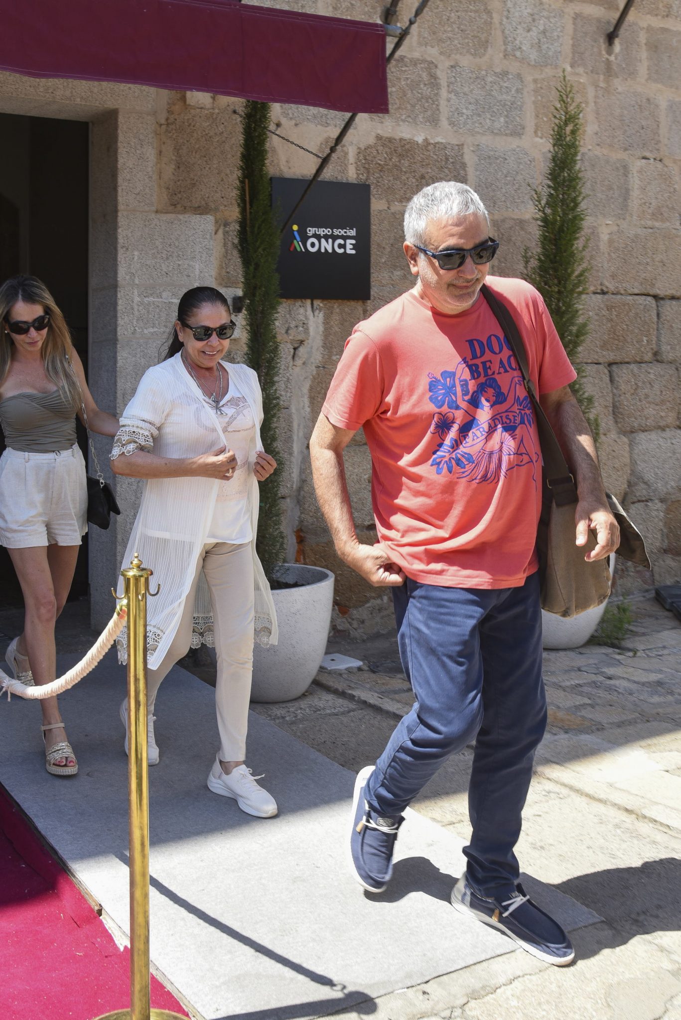 El momentazo que Isabel Pantoja ha vivido con Soraya Arnelas en Mérida ...