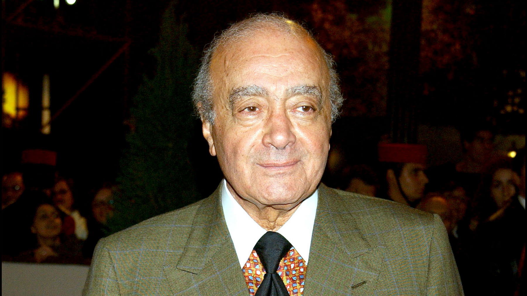 Mohamed Al Fayed, padre del último novio de Diana de Gales, acusado de ...