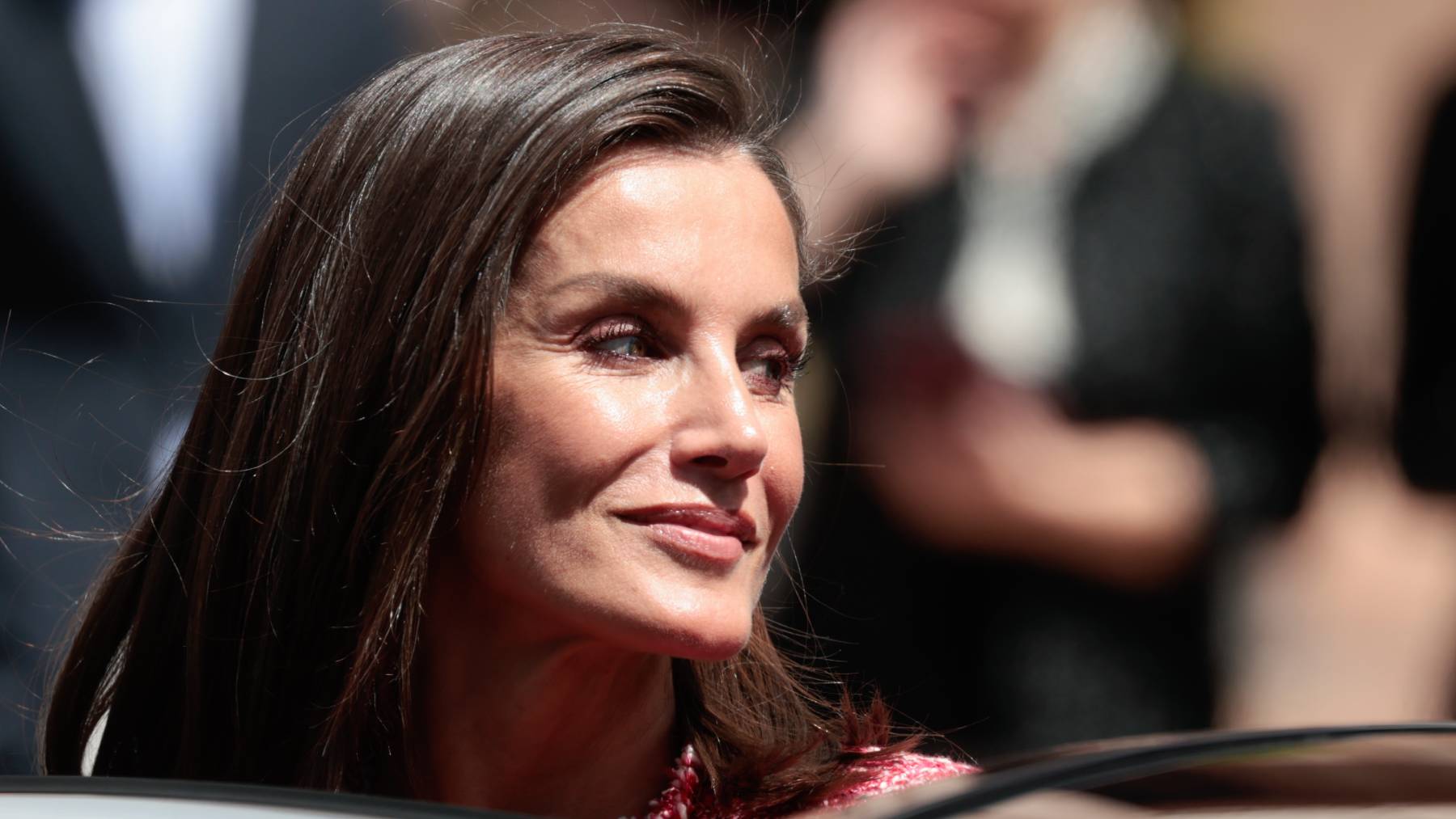 Toda la verdad sobre el reportaje de la Reina Letizia en bikini, en ...