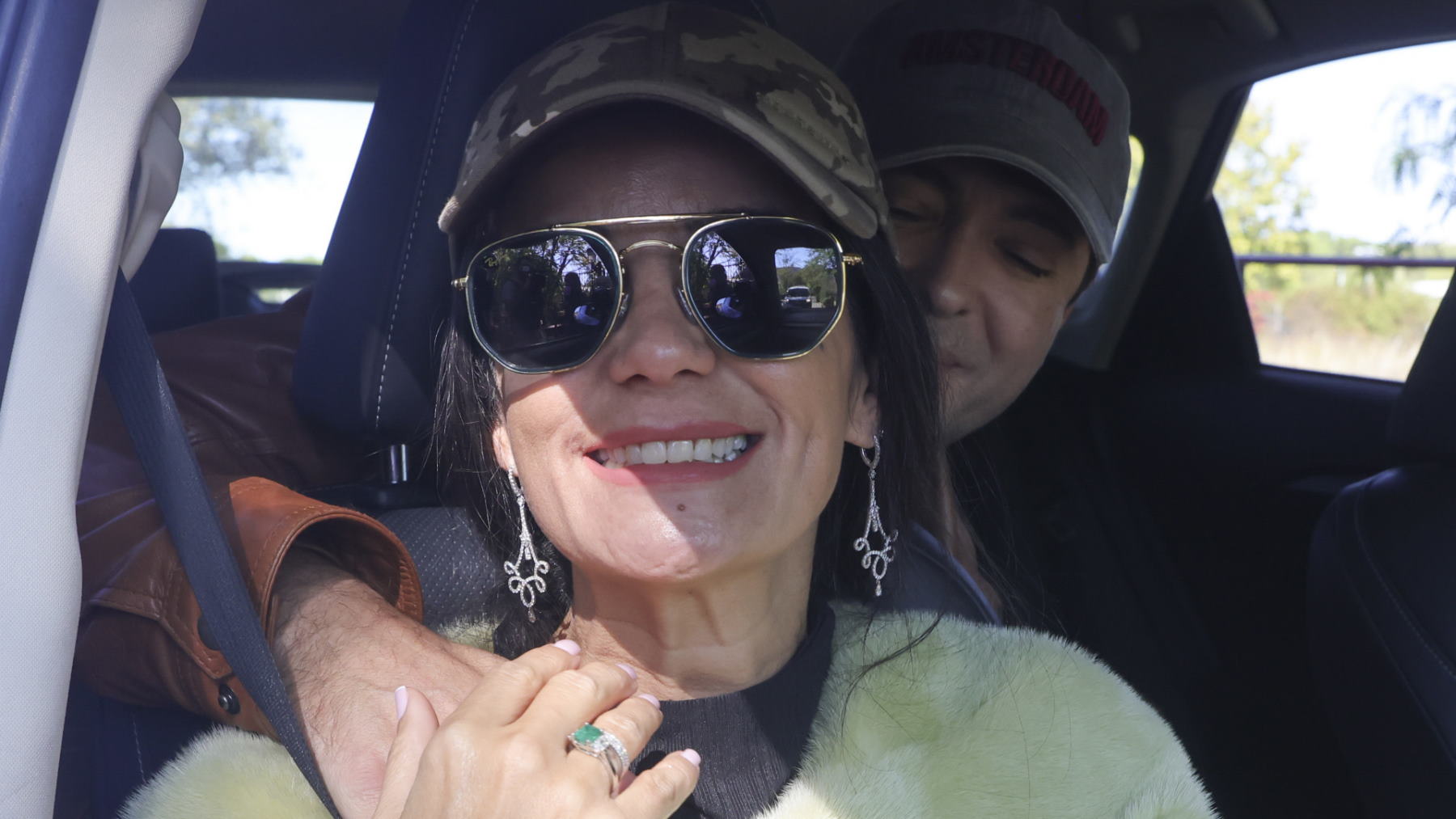 Primeras imágenes de Ángel Cristo tras su boda con Ana Herminia