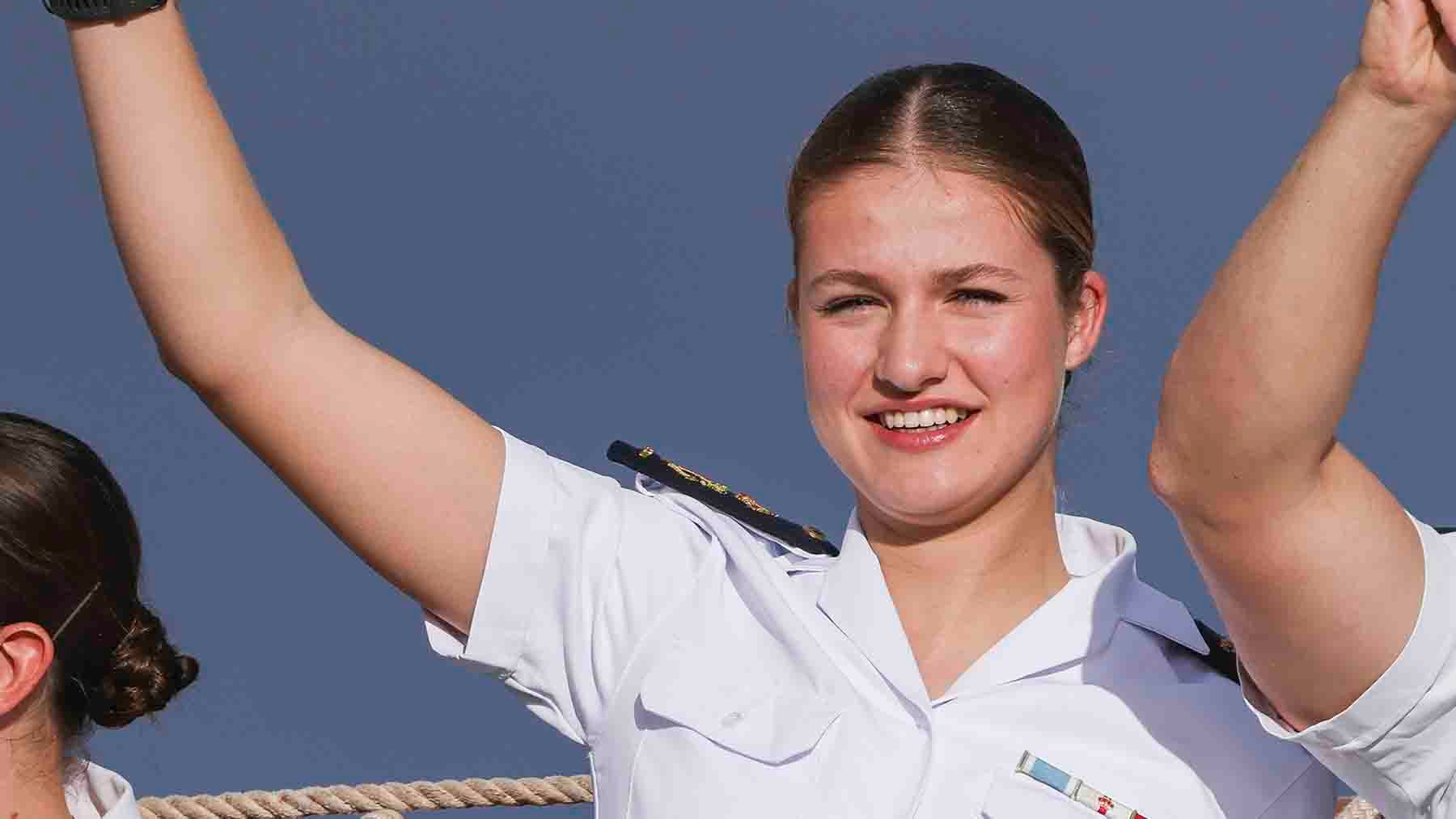 Leonor en Elcano: la preciosa fotografía del atardecer en la travesía
