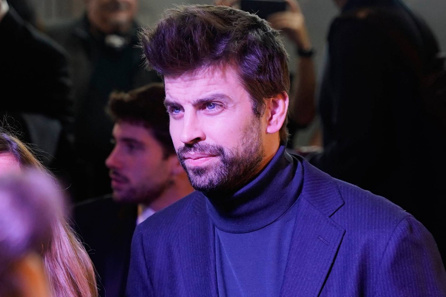 La agria polémica a la que se enfrenta Gerard Piqué tras su dulce viaje ...
