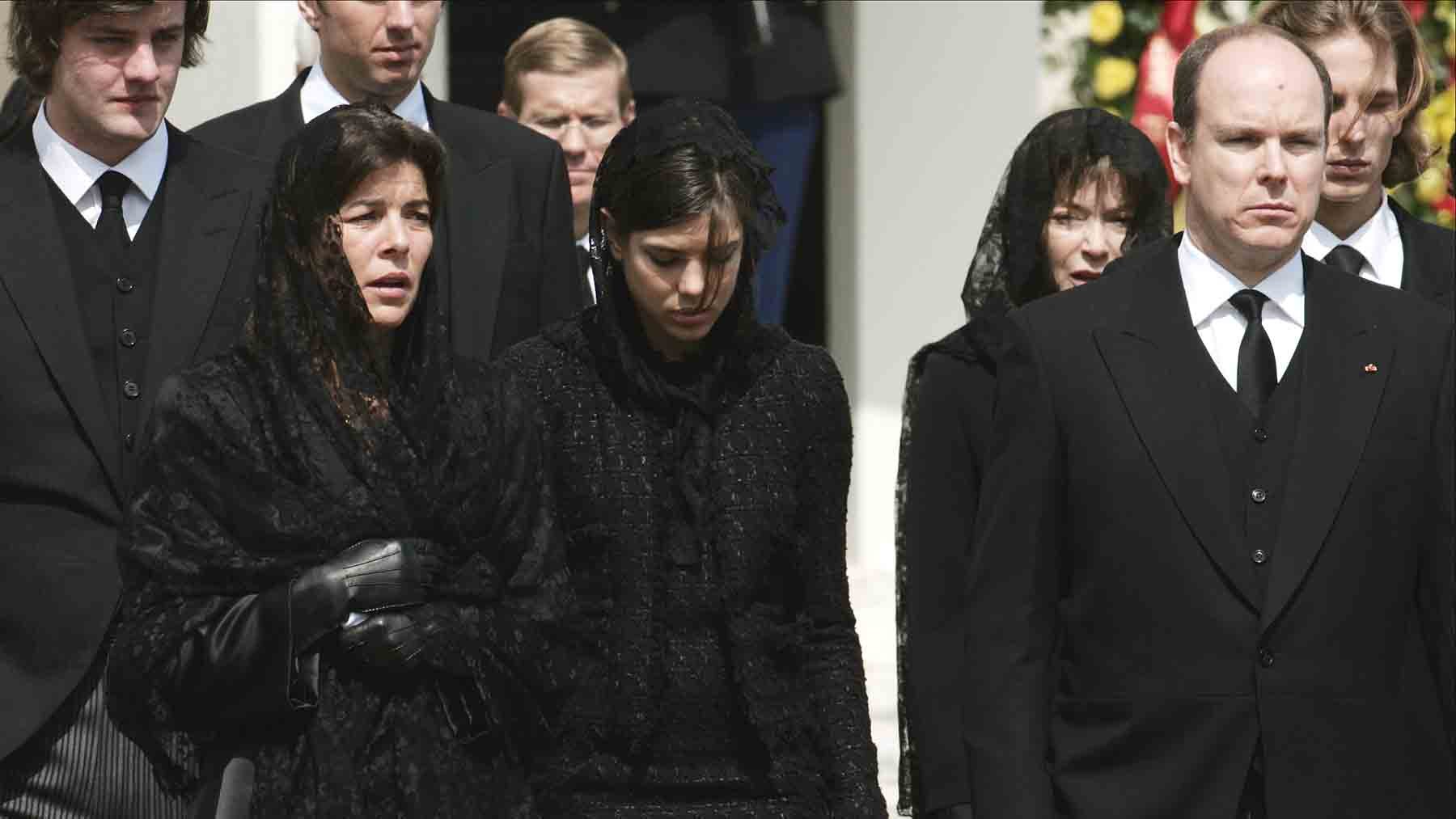 El triste motivo por el que los Grimaldi faltaron a las exequias del ...