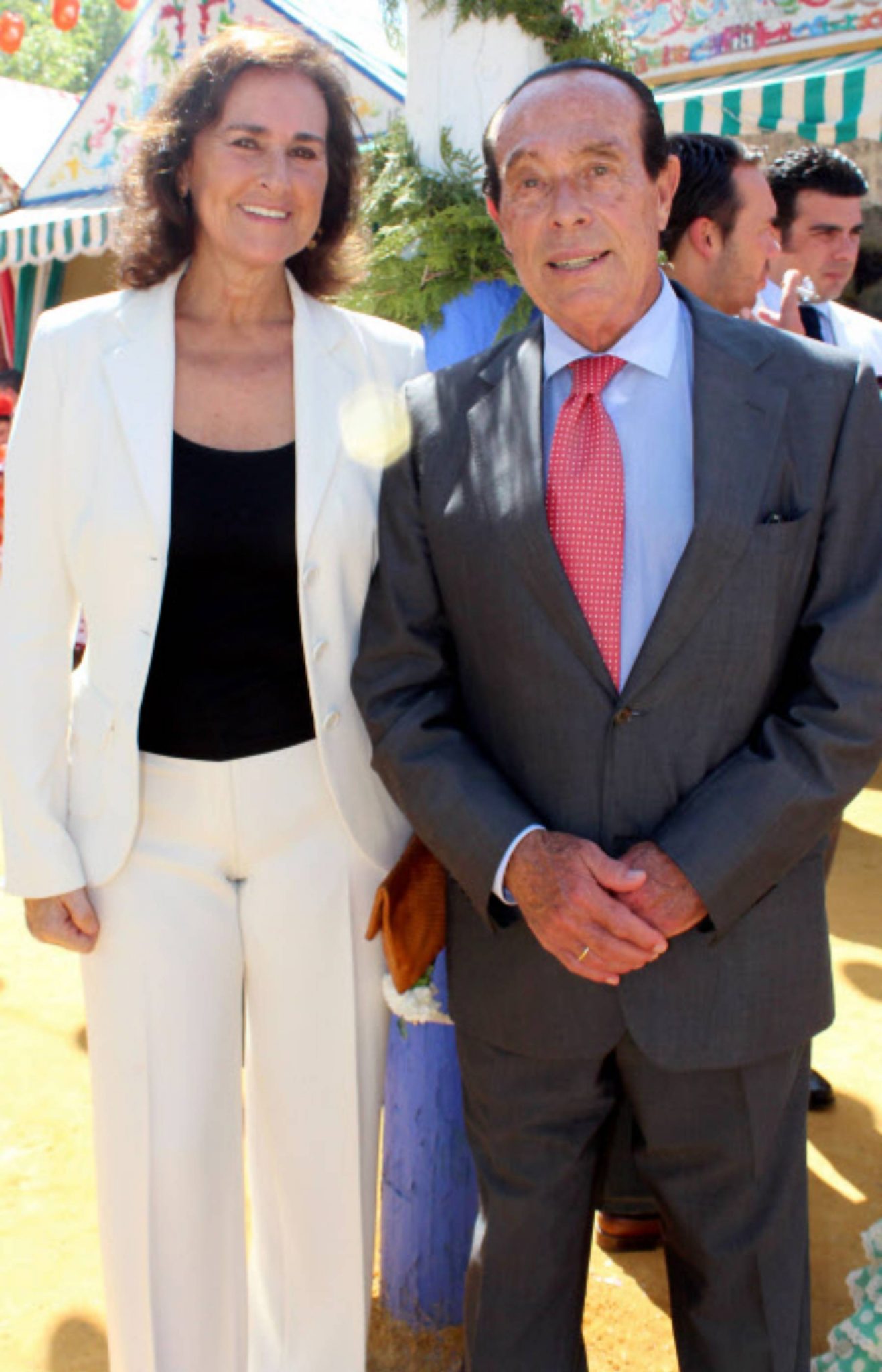 Última hora del estado de salud de Curro Romero, según Carmen Tello: "Hoy se queda ingresado"