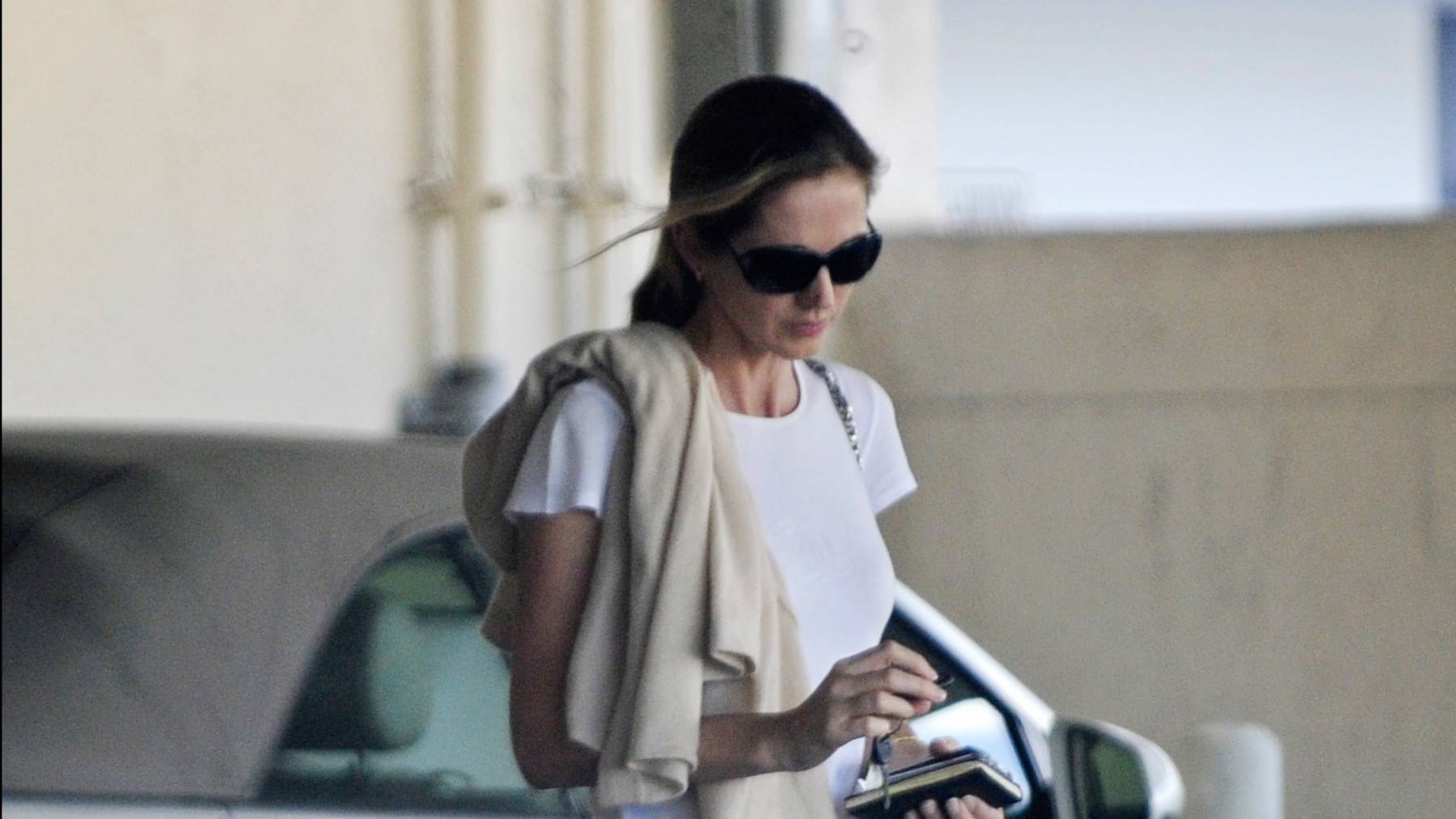 Miranda Rijnsburger aterriza en España y activa el modo verano ...