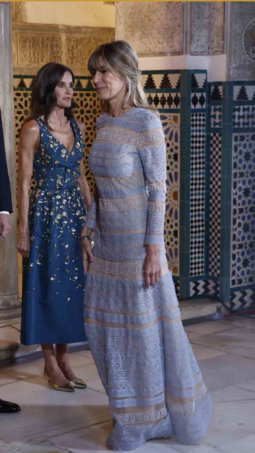 La lección de estilo de Manuela Villena con un espectacular vestido de ...