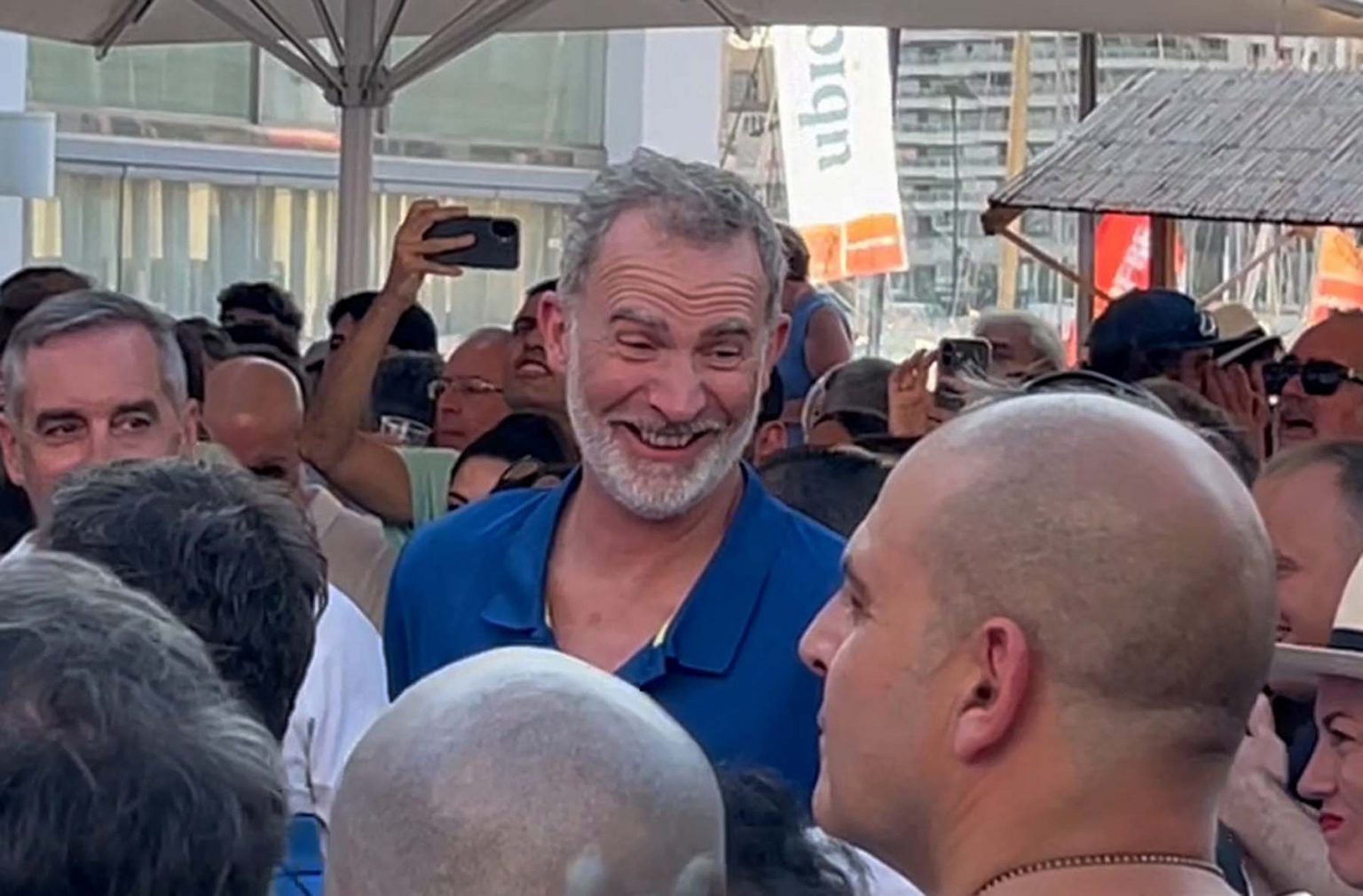 El Rey Felipe disfruta de su plan ineludible: el concierto de Jaime Anglada en Mallorca