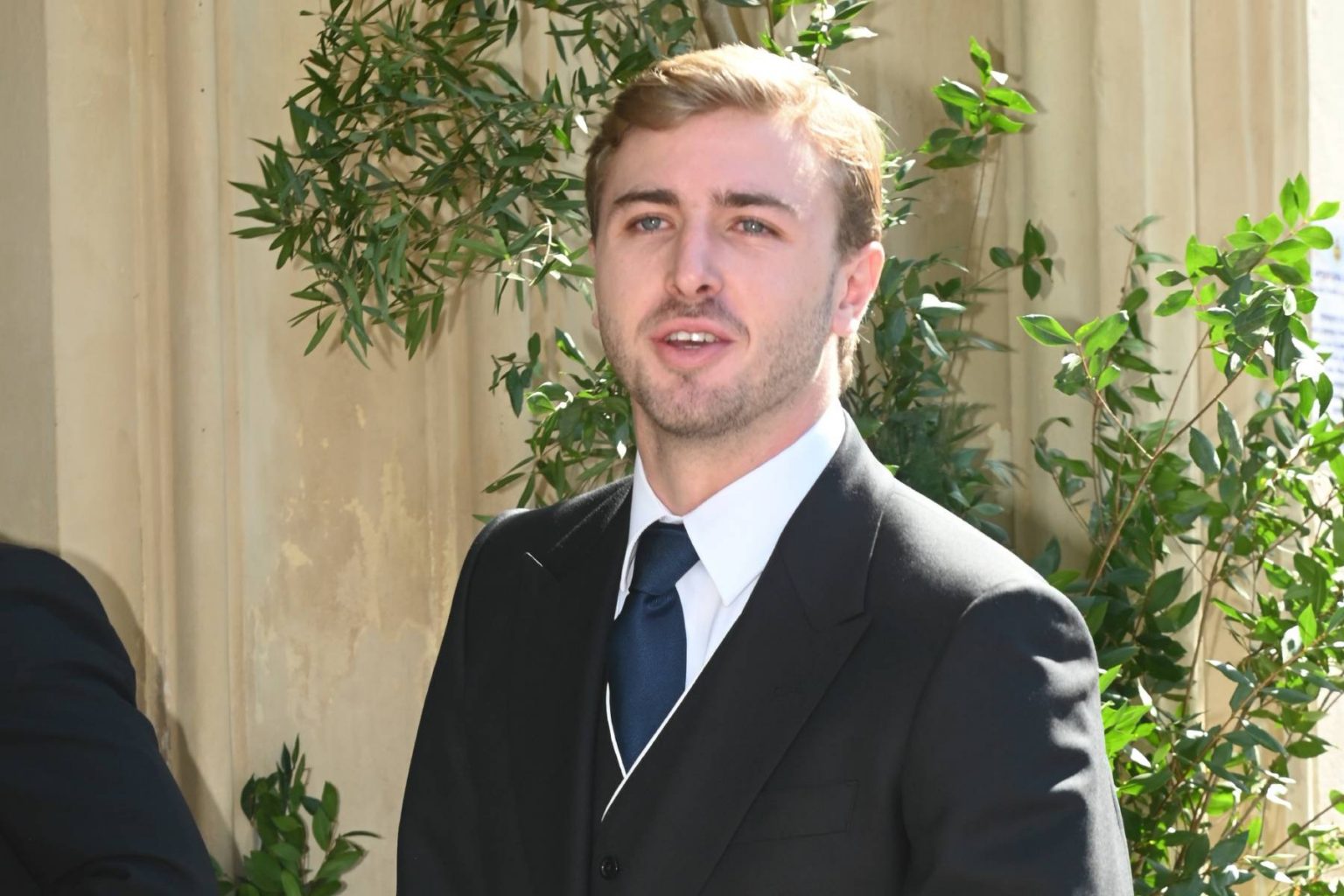 Paige Harris, la novia de Luis Martínez de Irujo que pasó desapercibida en la boda de Cayetano y ...