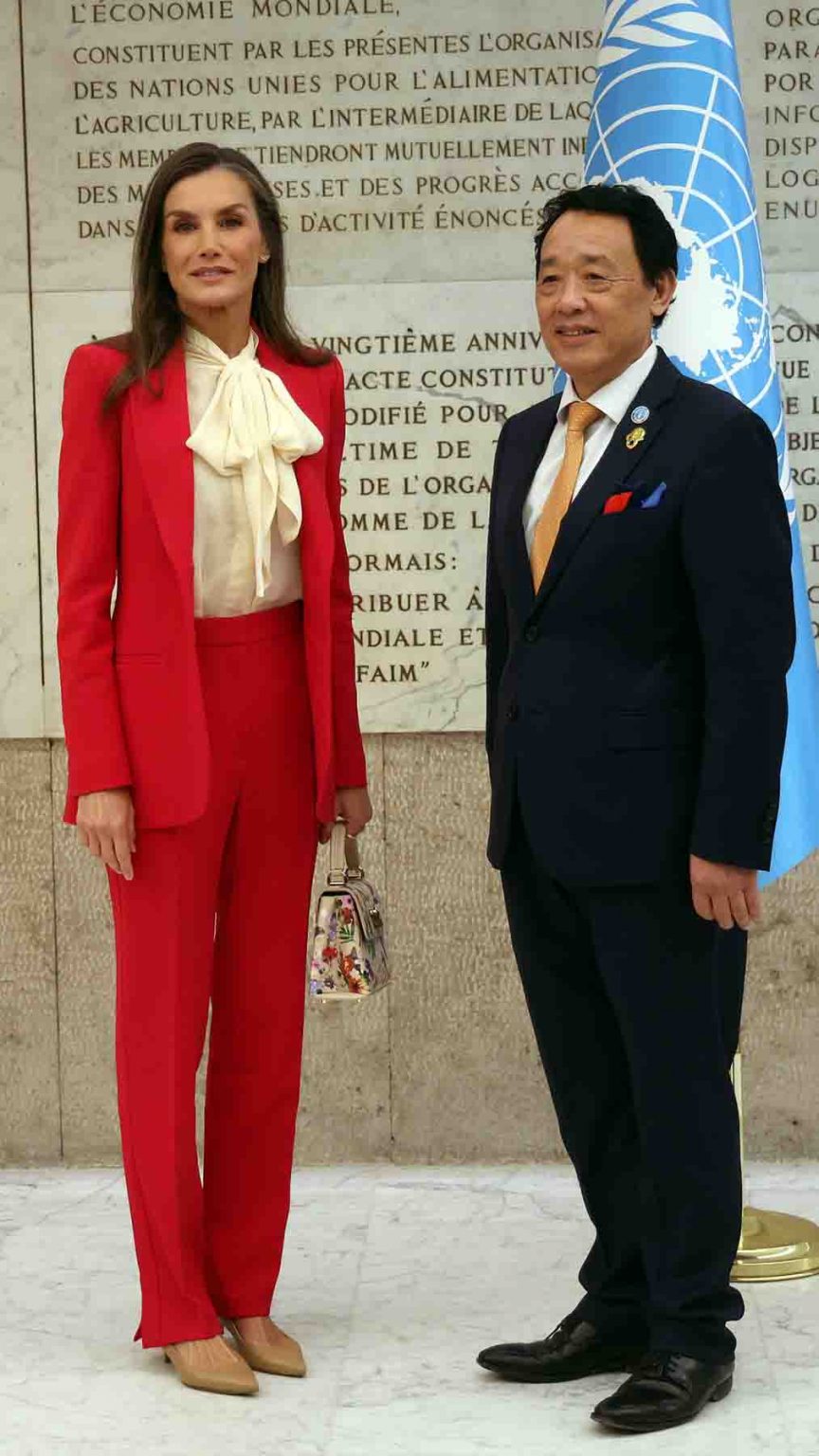 El éxito del ‘uniforme Letizia’: de Telma Ortiz a Leonor y Sofía