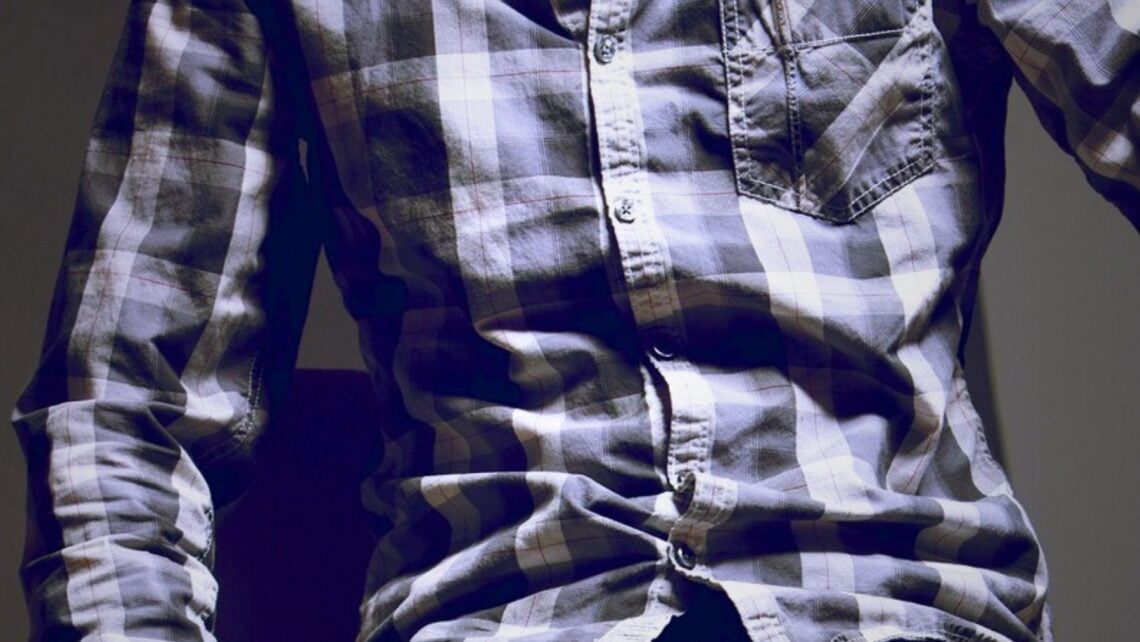 What does it mean to always wear a checkered shirt, according to ...