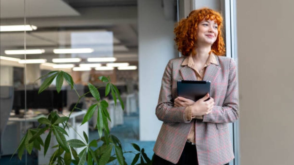 Esto es lo que significa que nos hablemos en segunda persona a nosotros ...