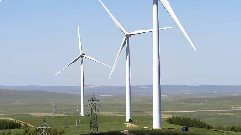 China switched on a 26 MW wind turbine that can power 40,000 homes, and ...